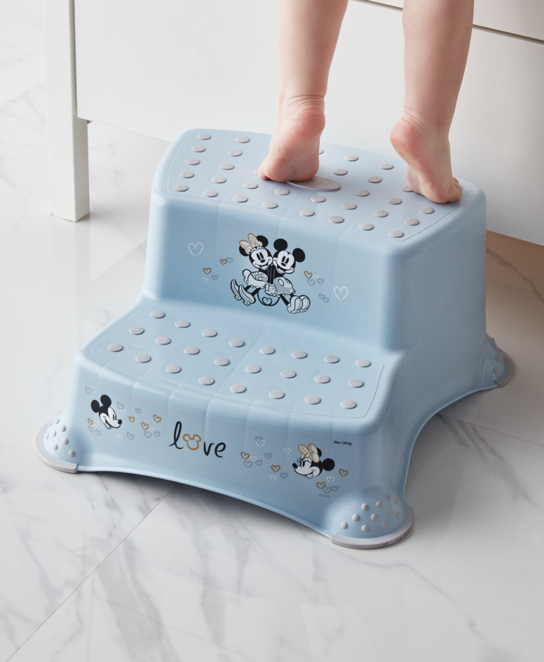 Stepenik na dva nivoa